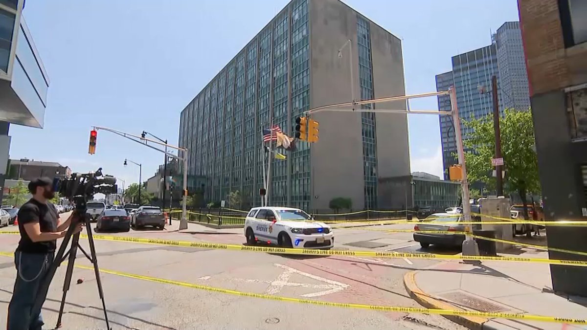 Sheriff’s officer Justin Rivera dies in fall from 9th-floor window in Jersey City – NBC New York