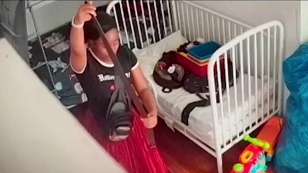 Police hunt for NYC nanny accused of abusing children – NBC New York
