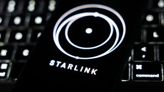 Musk’s Starlink hit with hours-long outage after rollout of T-Mobile satellite service – NBC New ...