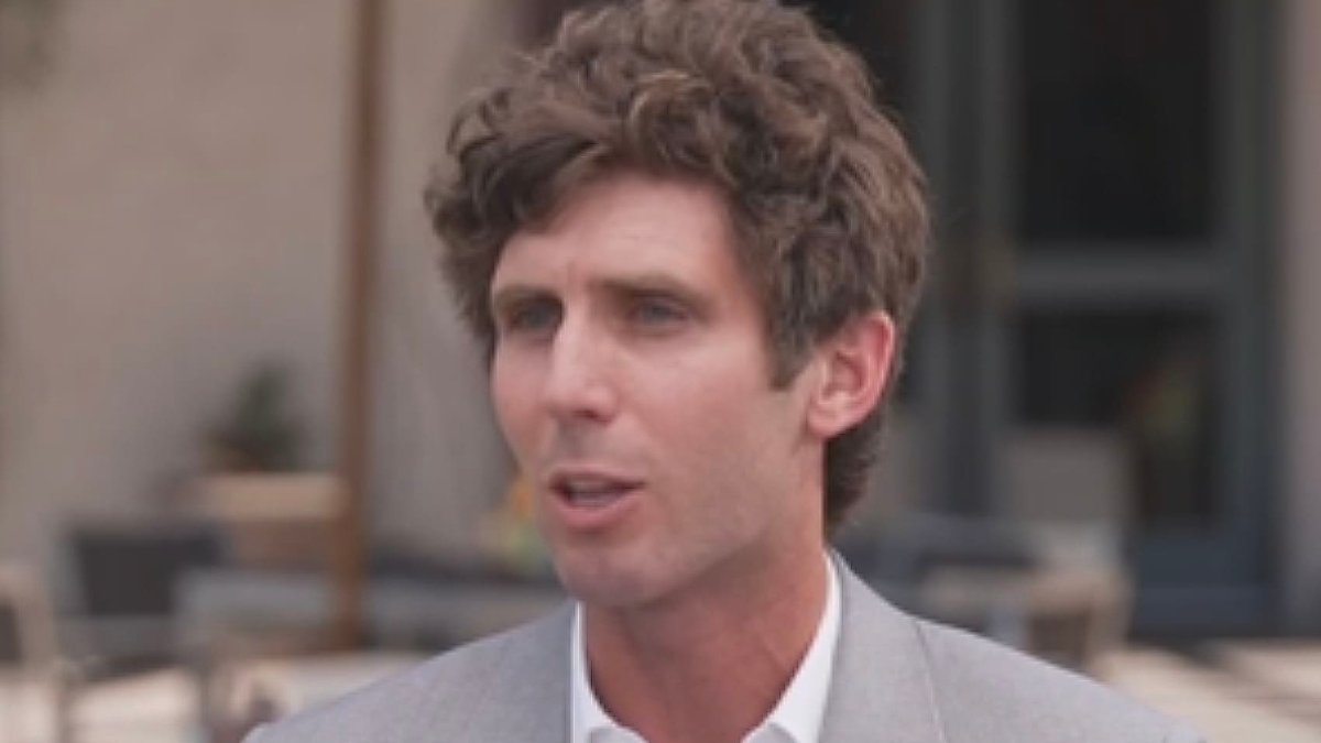 Tech founders call on Sequoia Capital to denounce VC Shaun Maguire’s ...