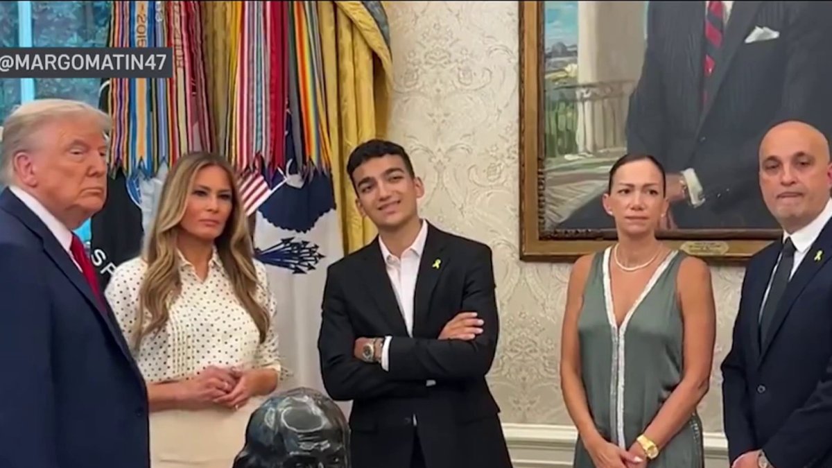 Freed hostage Edan Alexander meets with President Trump at White House ...