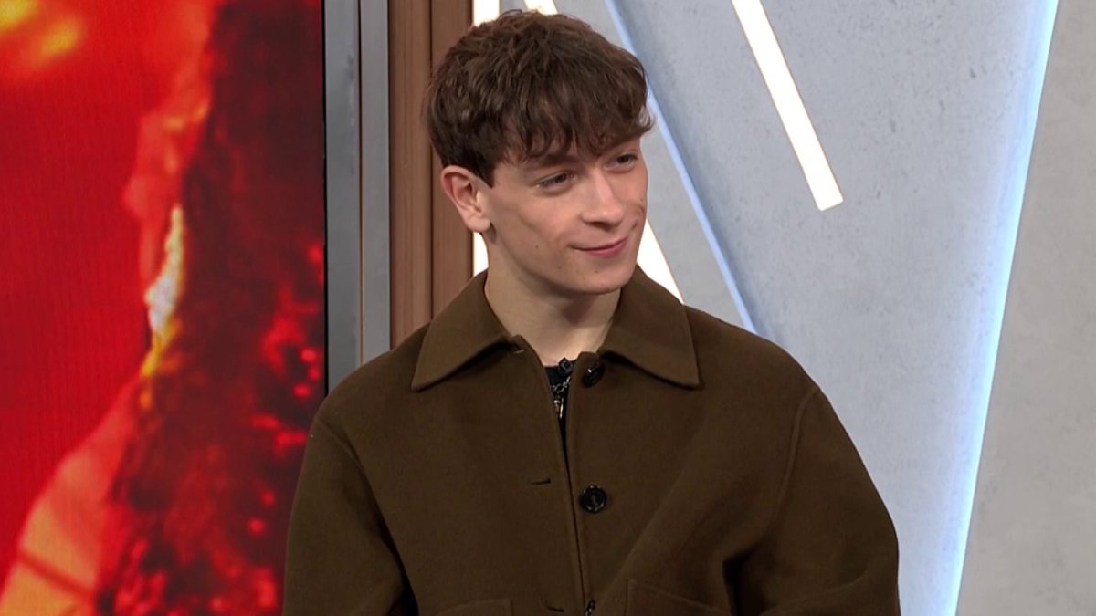 Louis McCartney haunts the stage in ‘Stranger Things: The First Shadow ...