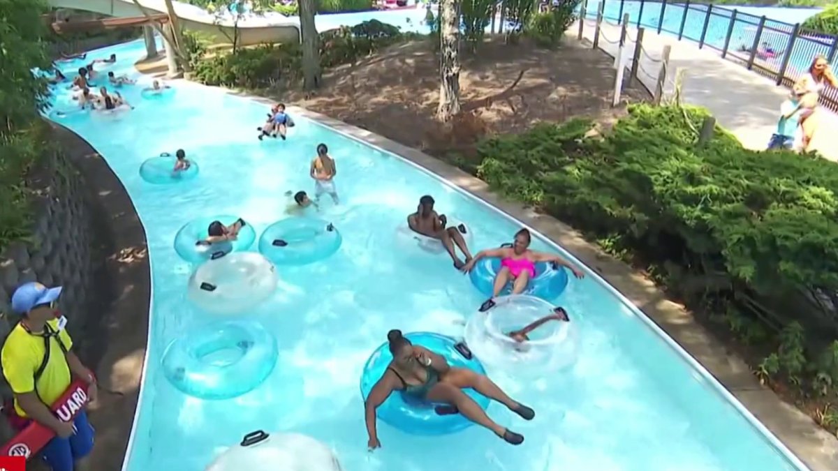 Helping families beat the heat at Splish Splash Water Park on Long ...