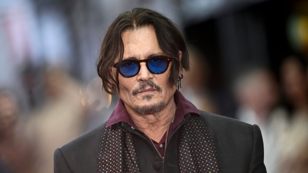 Johnny Depp details how mom’s alleged abuse shaped him as a dad – NBC ...