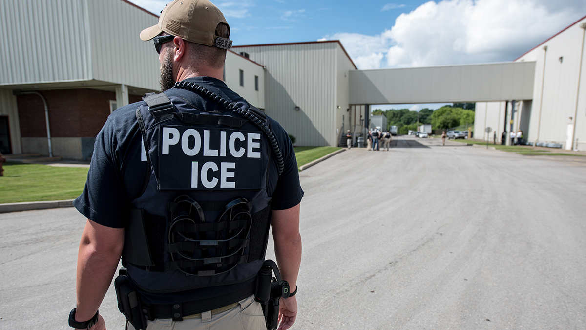 Sheriff’s deputies are disciplined in traffic stop that led to student’s ICE detention – NBC New ...