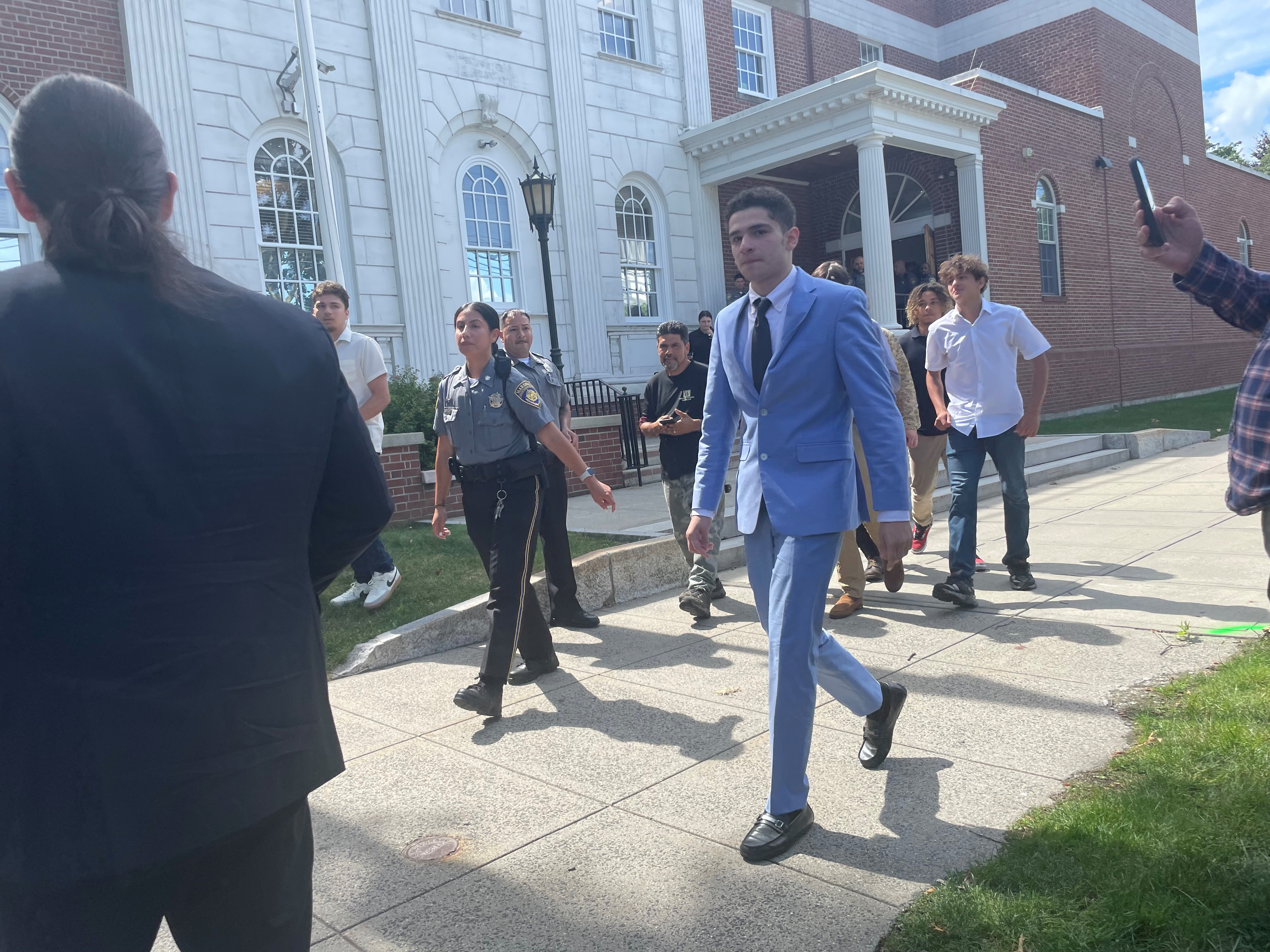 Jury finds suspect in murder of Connecticut prep student not guilty of ...