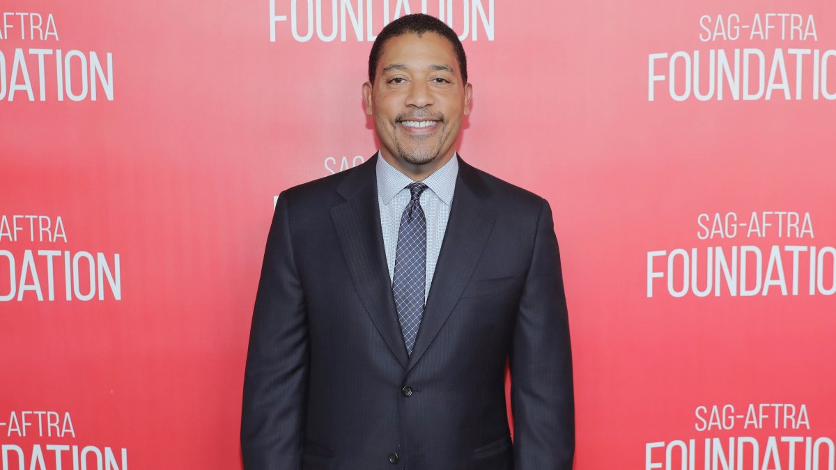 SAG-AFTRA exec David White is NFLPA interim executive director – NBC ...