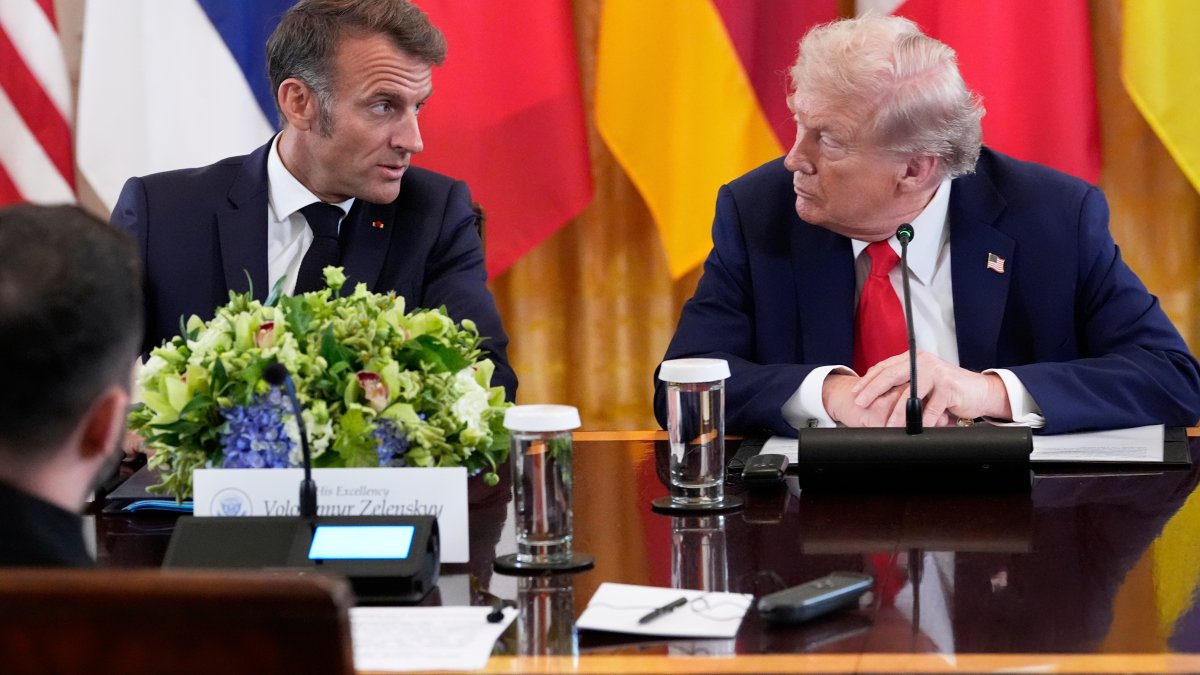 Trump’s hot mic moment is just the latest in a long global list – NBC ...