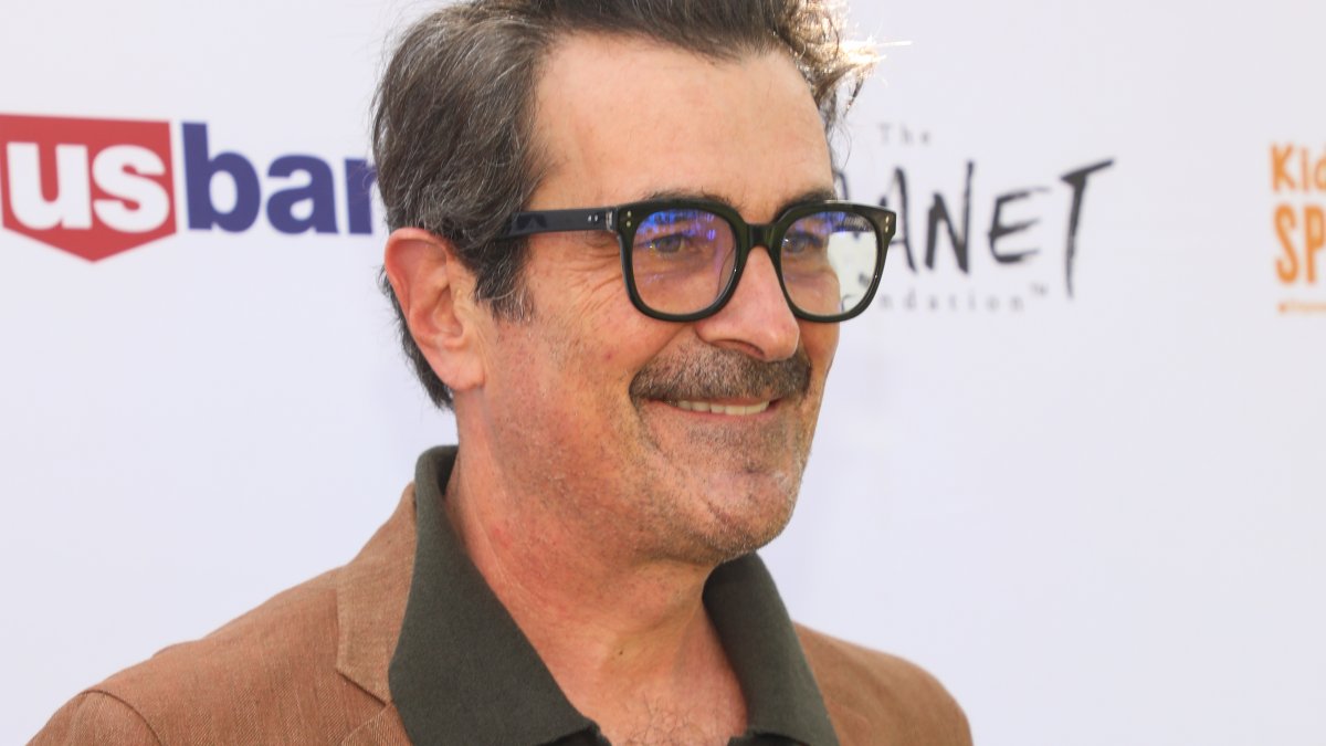 Ty Burrell shares why he quietly stepped away from Hollywood – NBC New York