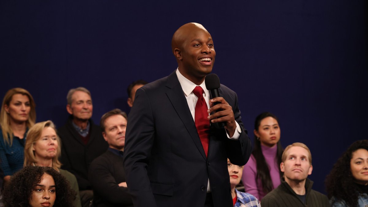 Devon Walker, Celeste Yim exit ‘SNL’ ahead of 51st season – NBC New York