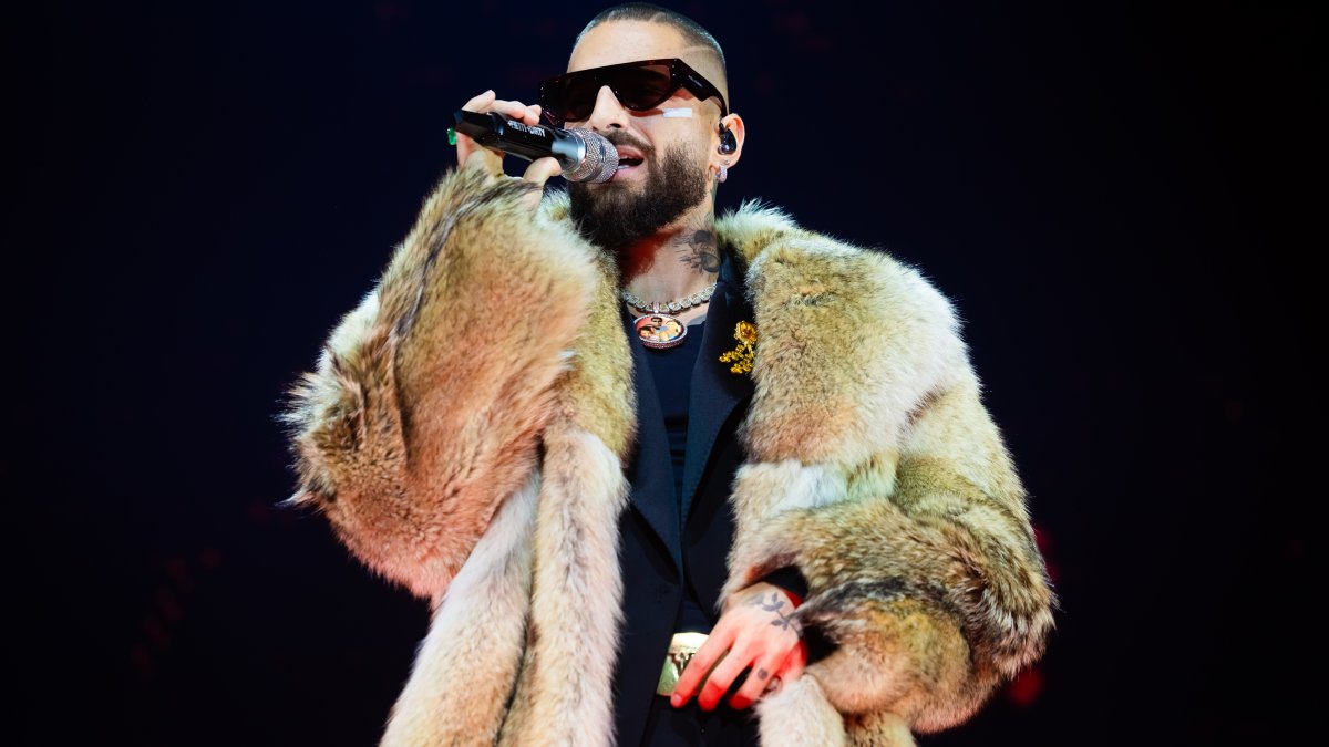 Rapper Maluma stops show to call out mother for bringing infant to his ...