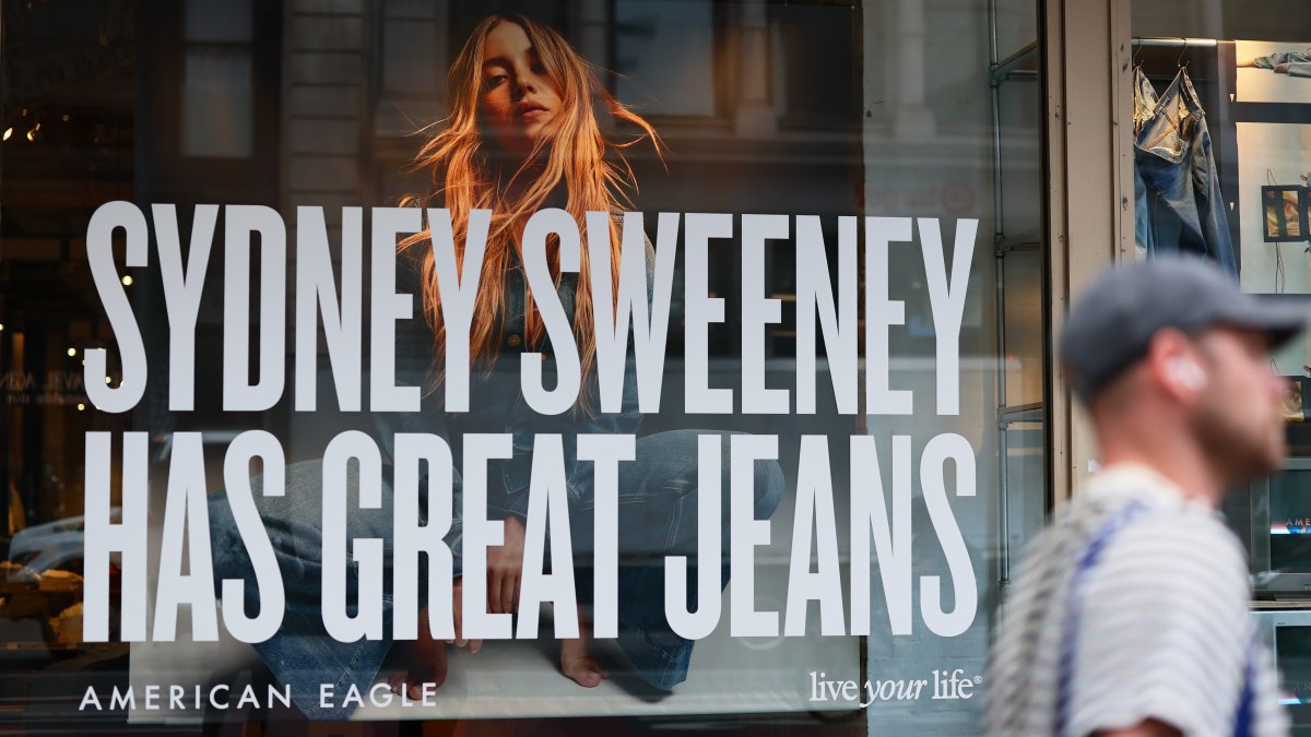 American Eagle responds to backlash over Sydney Sweeney ad – NBC New York