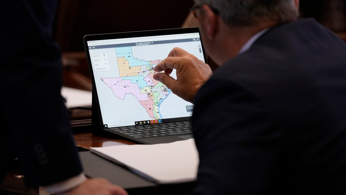 Texas Senate passes new Republican-drawn congressional map – NBC New York