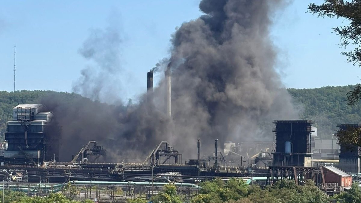 Videos show smoke after explosion at U.S. Steel near Pittsburgh – NBC ...