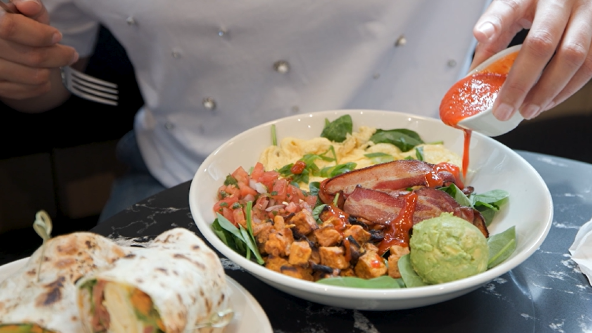 Riding into wellness at Impact Kitchen – NBC New York