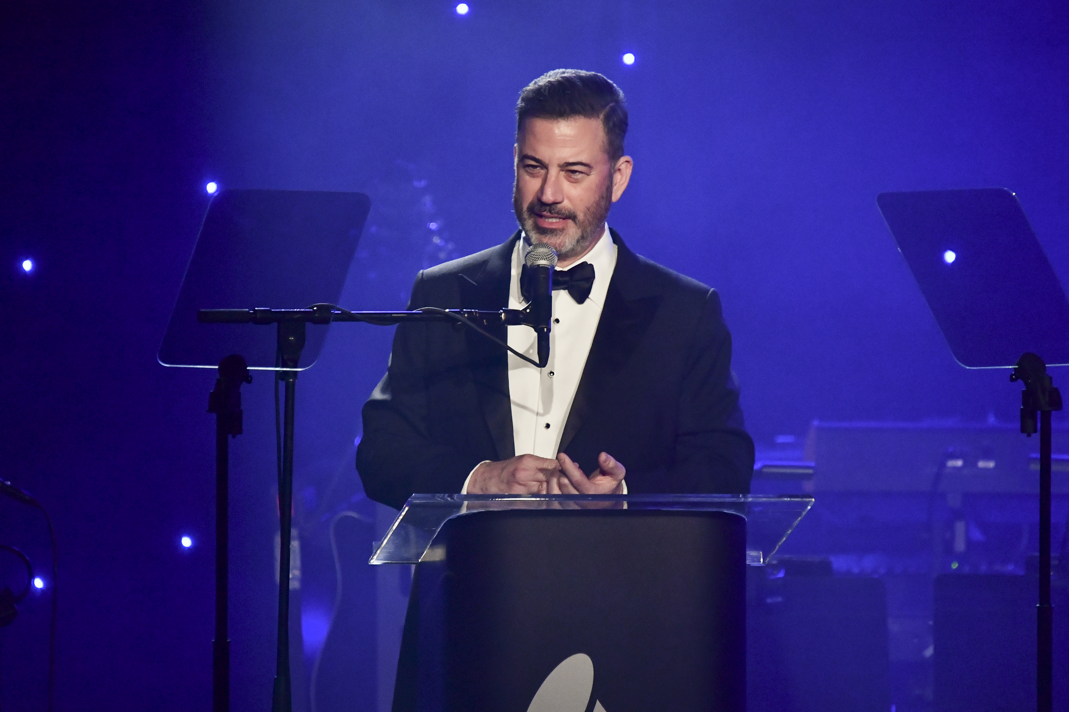 Jay Leno suffers broken wrist, eye injury after 60 feet fall down hill ...