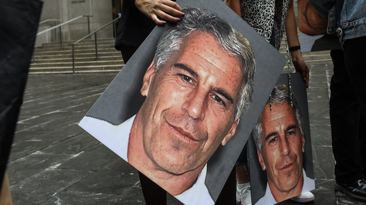 Jeffrey Epstein estate turns over more documents to House committee ...