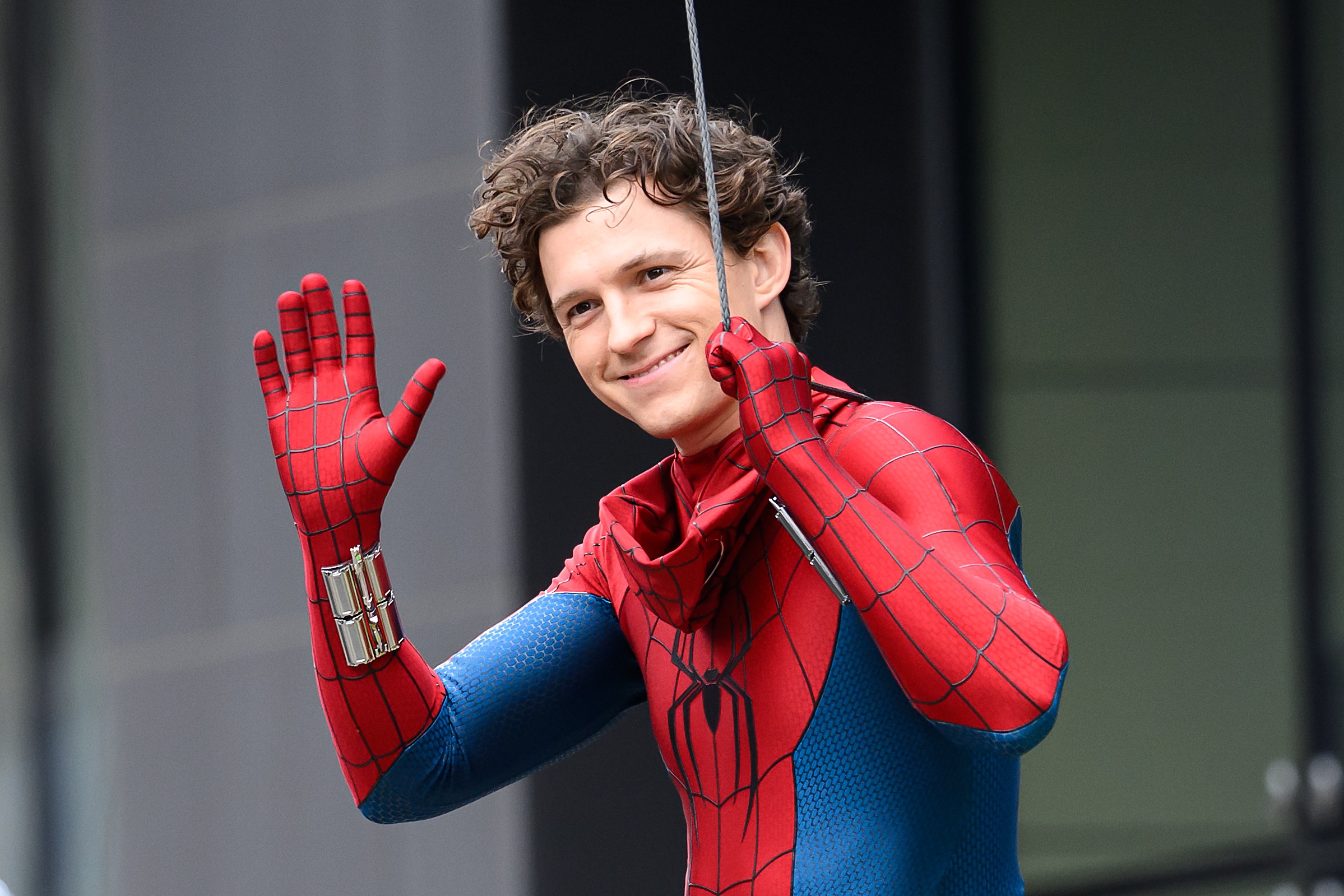 Tom Holland suffers head injury on ‘Spider-Man’ set: Reports – NBC New York