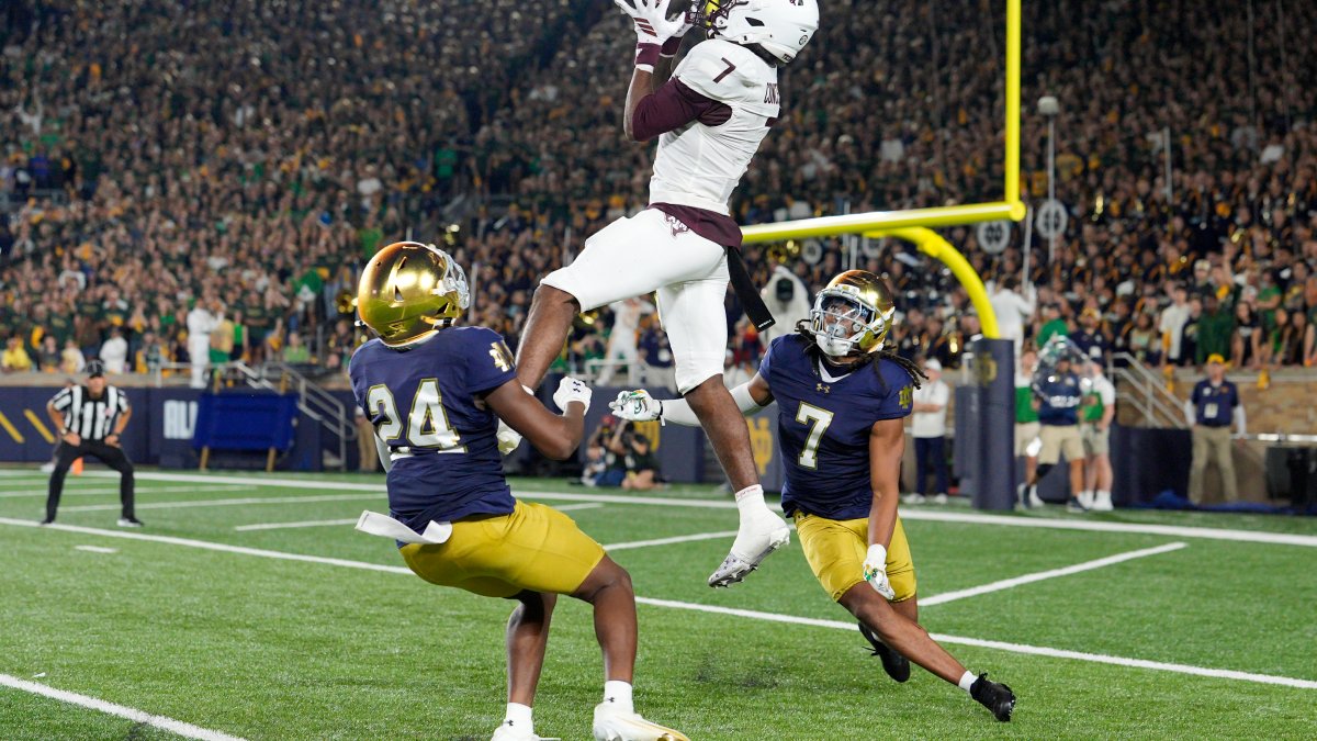 Texas A&M makes AP’s top 10, Notre Dame still ranked at 0-2 – NBC New York
