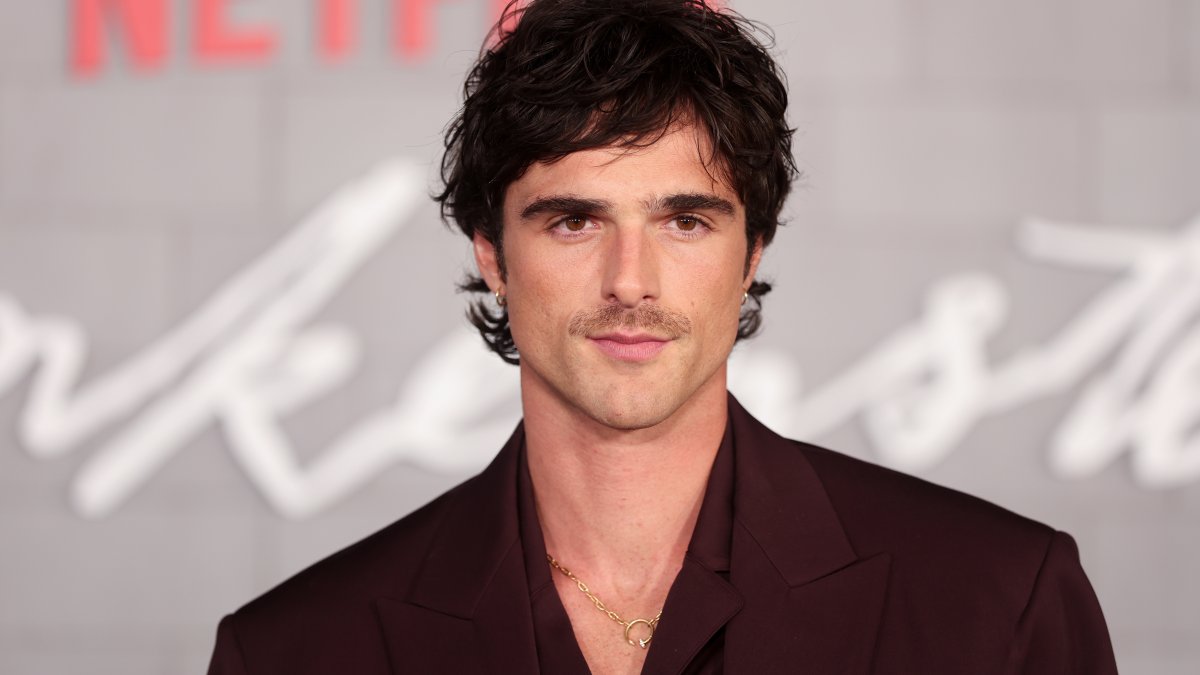 How Jacob Elordi transformed for ‘Frankenstein’ with 42 prosthetics ...