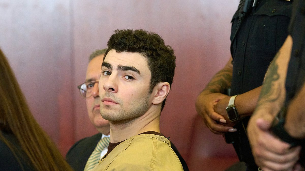 Luigi Mangione being used as Trump administration ‘pawn,’ defense ...