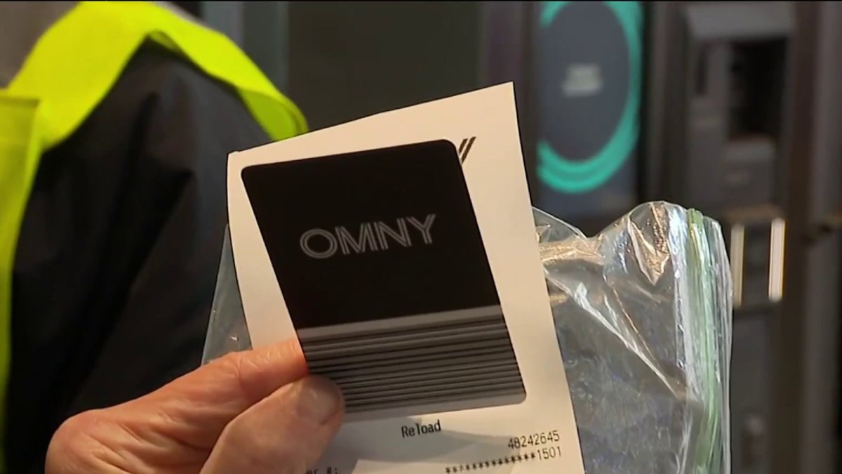 MTA offers free OMNY cards at select stations ahead of MetroCard phase ...