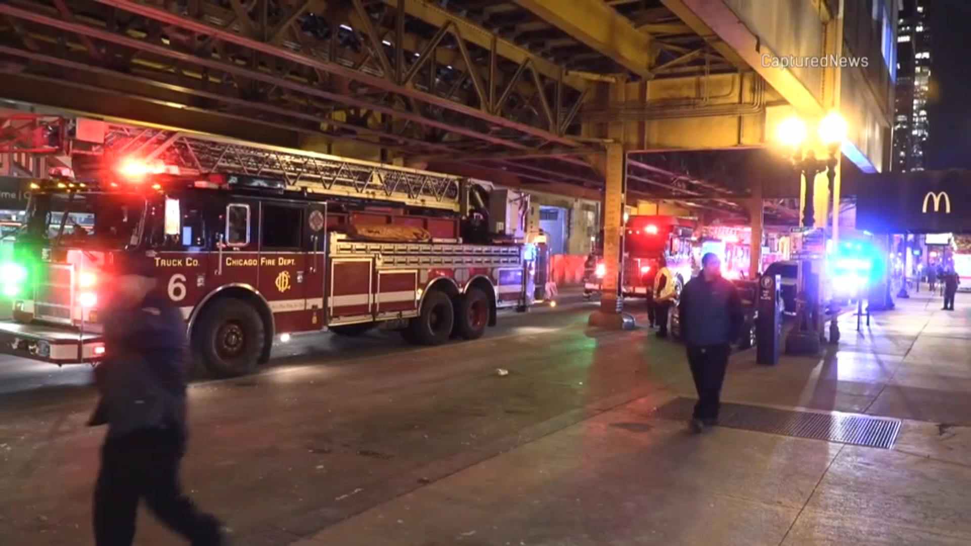 Woman set on fire on Chicago train after man pours fluid on her – NBC ...