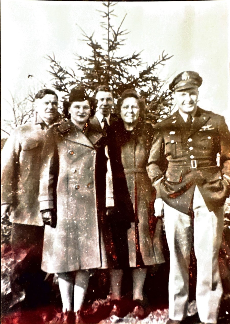 Meet the family who donated the Rockefeller Center Christmas tree – NBC ...