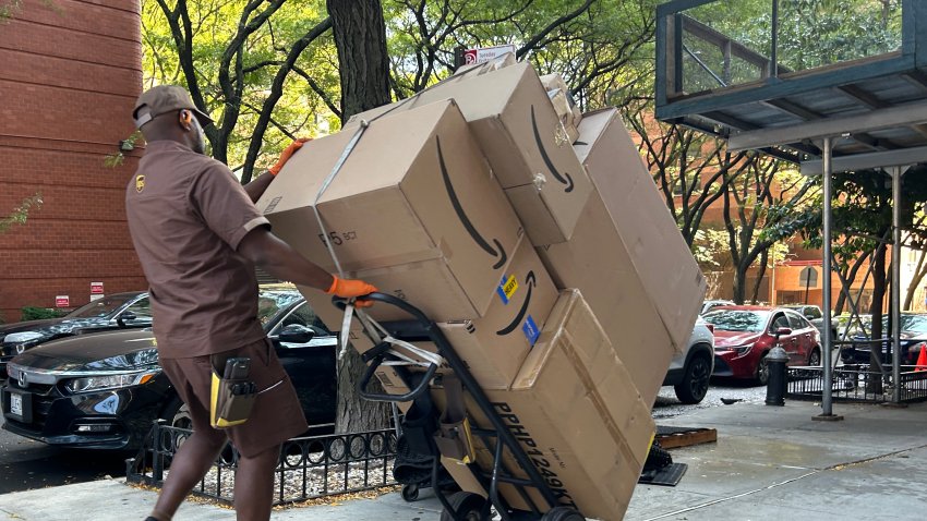UPS ripped off seasonal workers with unfair pay practices – NBC New York