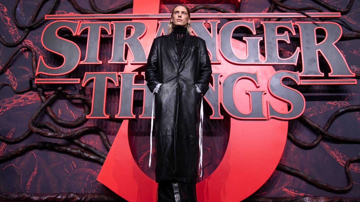 ‘Stranger Things’ star Jamie Campbell Bower details Vecna’s ...