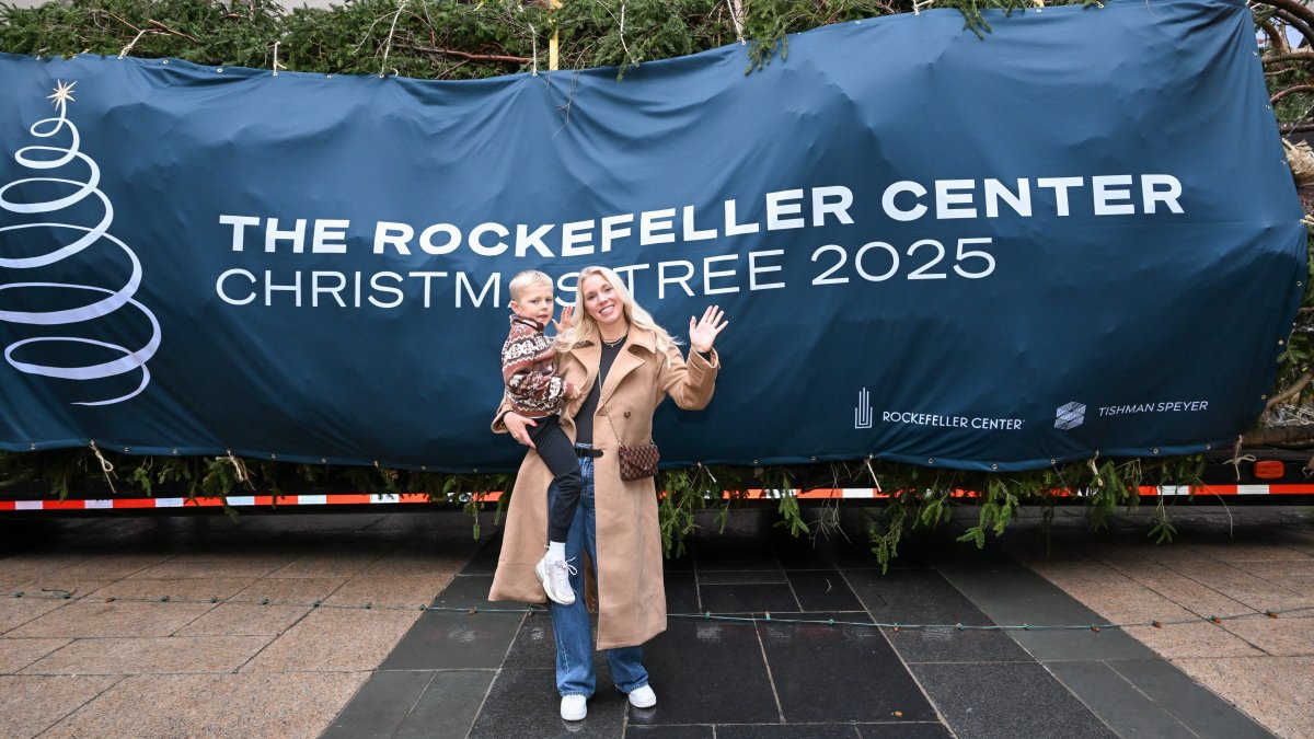 Meet the family who donated the Rockefeller Center Christmas tree – NBC ...
