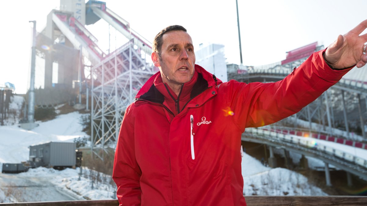 Watch an Olympic timekeeper explain how he calls close races at the ...