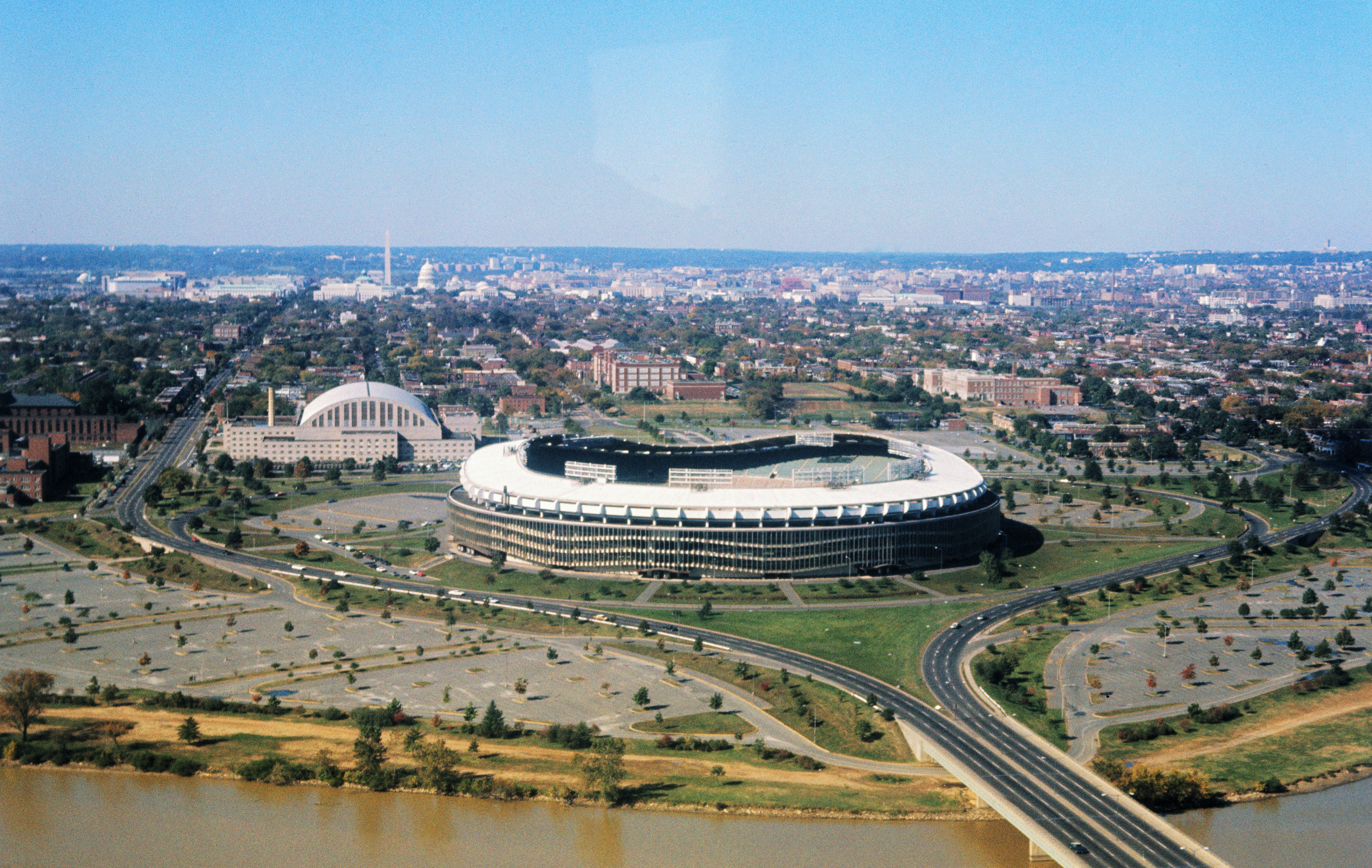 Commanders reveal first designs for domed stadium in D.C. – NBC New York