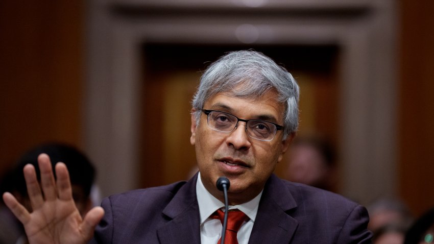 NIH Director Jay Bhattacharya will take over leadership of CDC ...