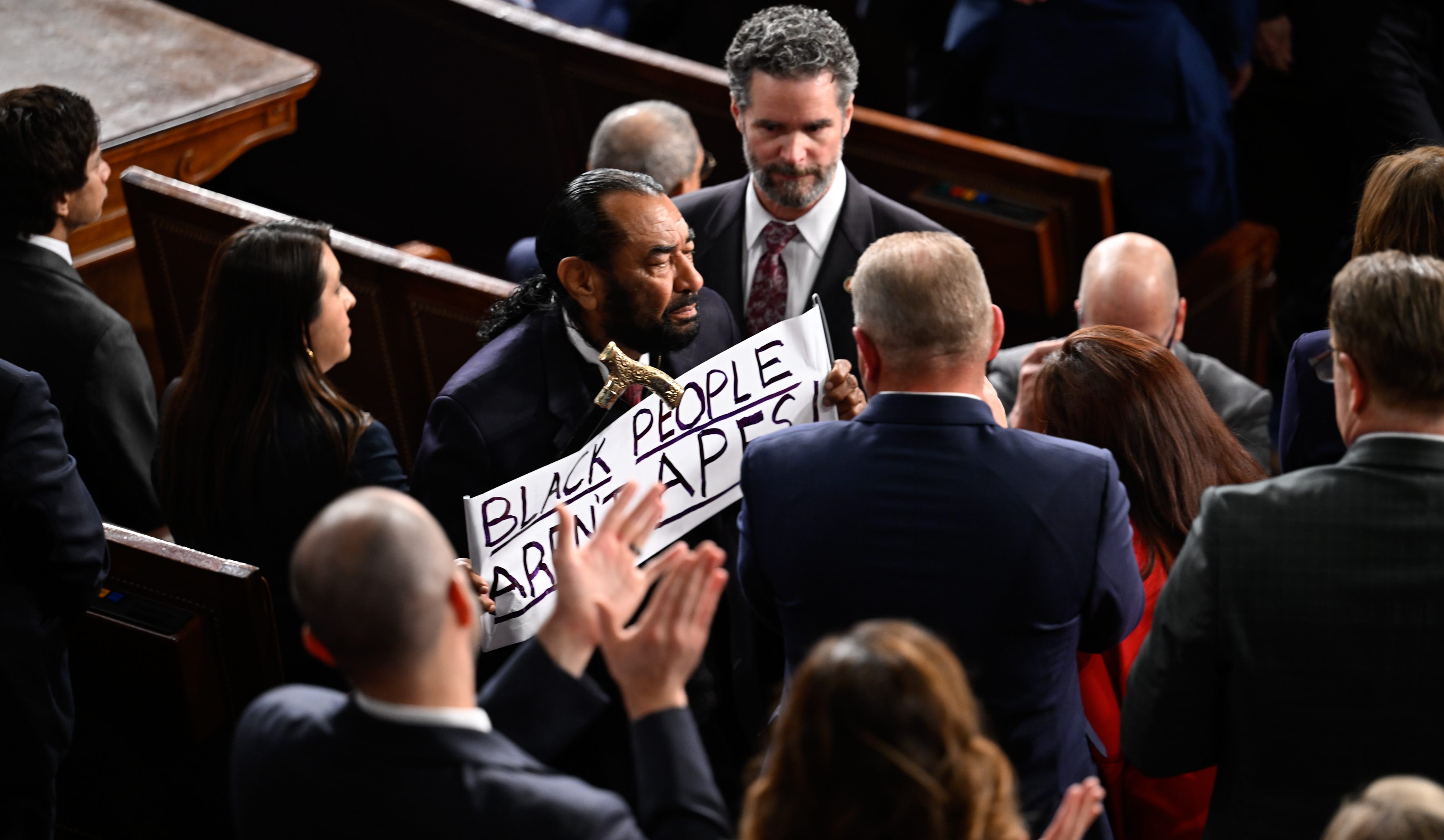 Al Green waves ‘Black people aren’t apes’ sign at State of the Union ...