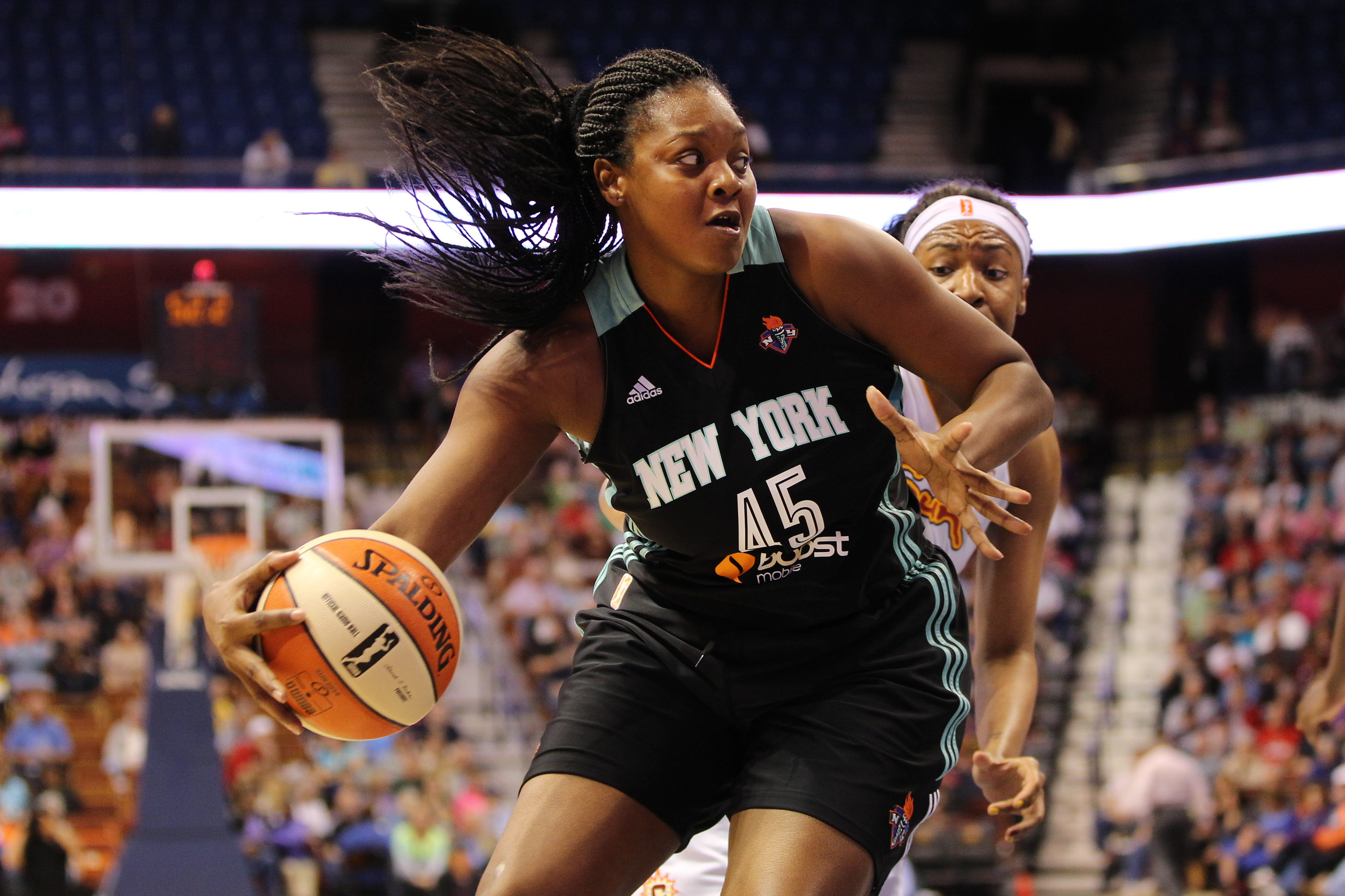 Two-time WNBA champion Kara Braxton dies at age 43 – NBC New York