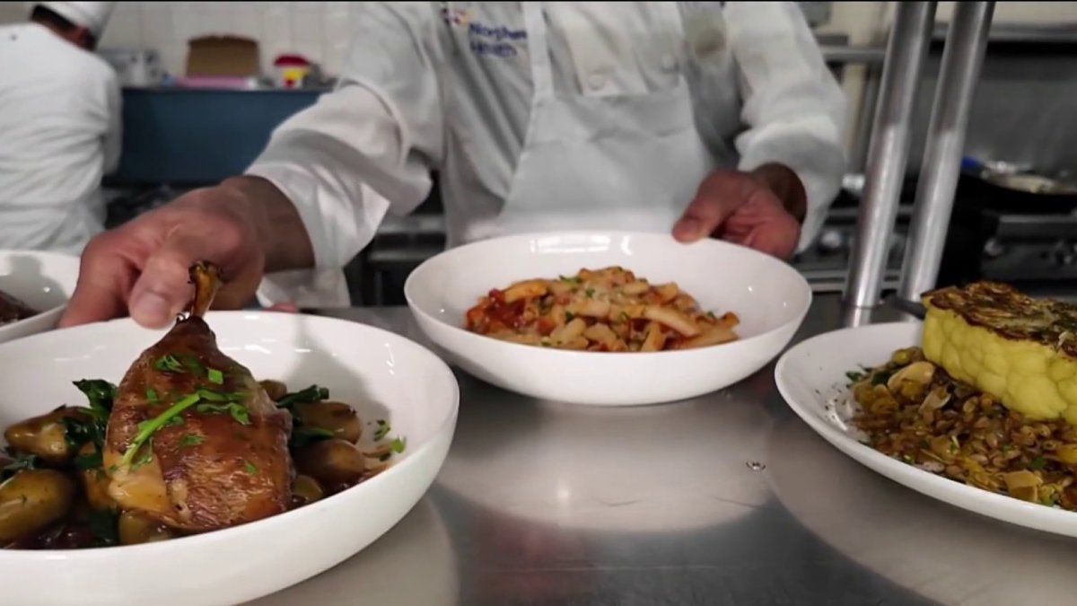 Michelin-starred chef took over NYC hospital kitchen: See the food ...