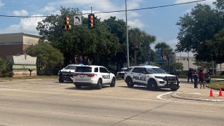 Mall of Louisiana shooting leaves 1 dead, 5 hurt – NBC New York