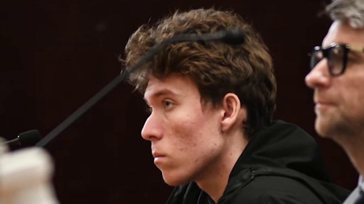 Long Island man shot sister with crossbow in thermostat fight: DA – NBC ...