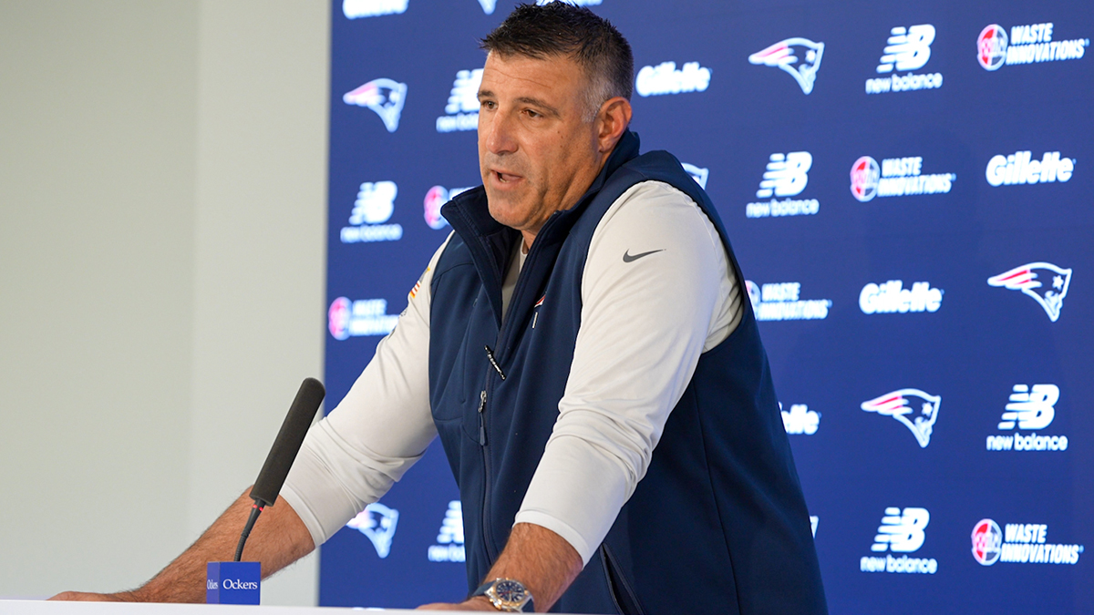 Patriots coach Mike Vrabel addresses Dianna Russini photos – NBC New York