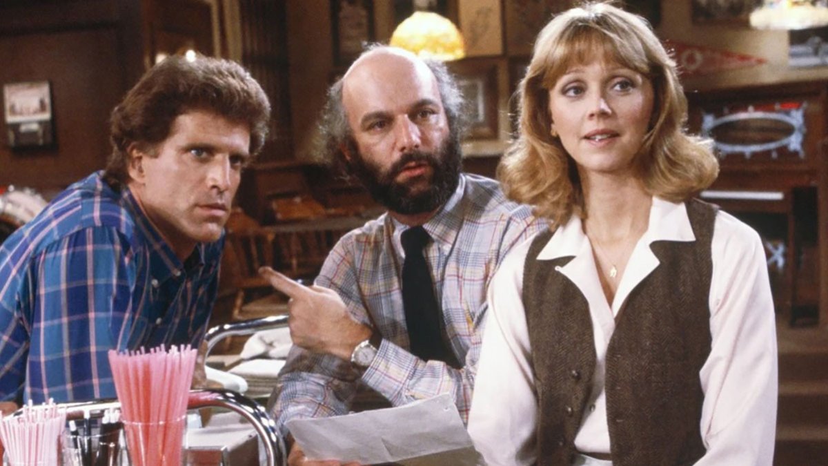 James Burrows, co-creator of ‘Cheers,’ dies at 85 – NBC New York