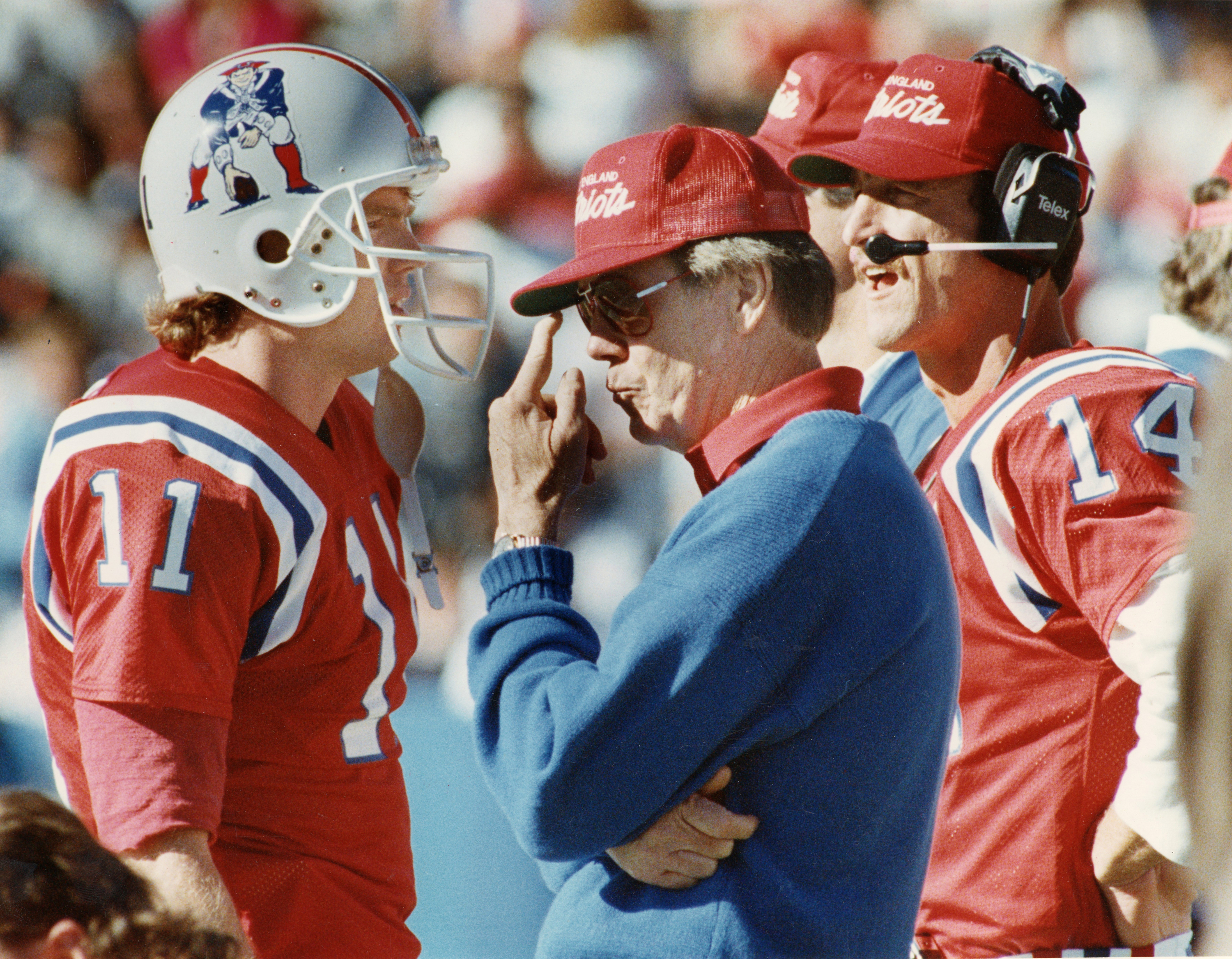 Raymond Berry, Hall of Fame WR and Patriots coach, dies at 93 – NBC New ...